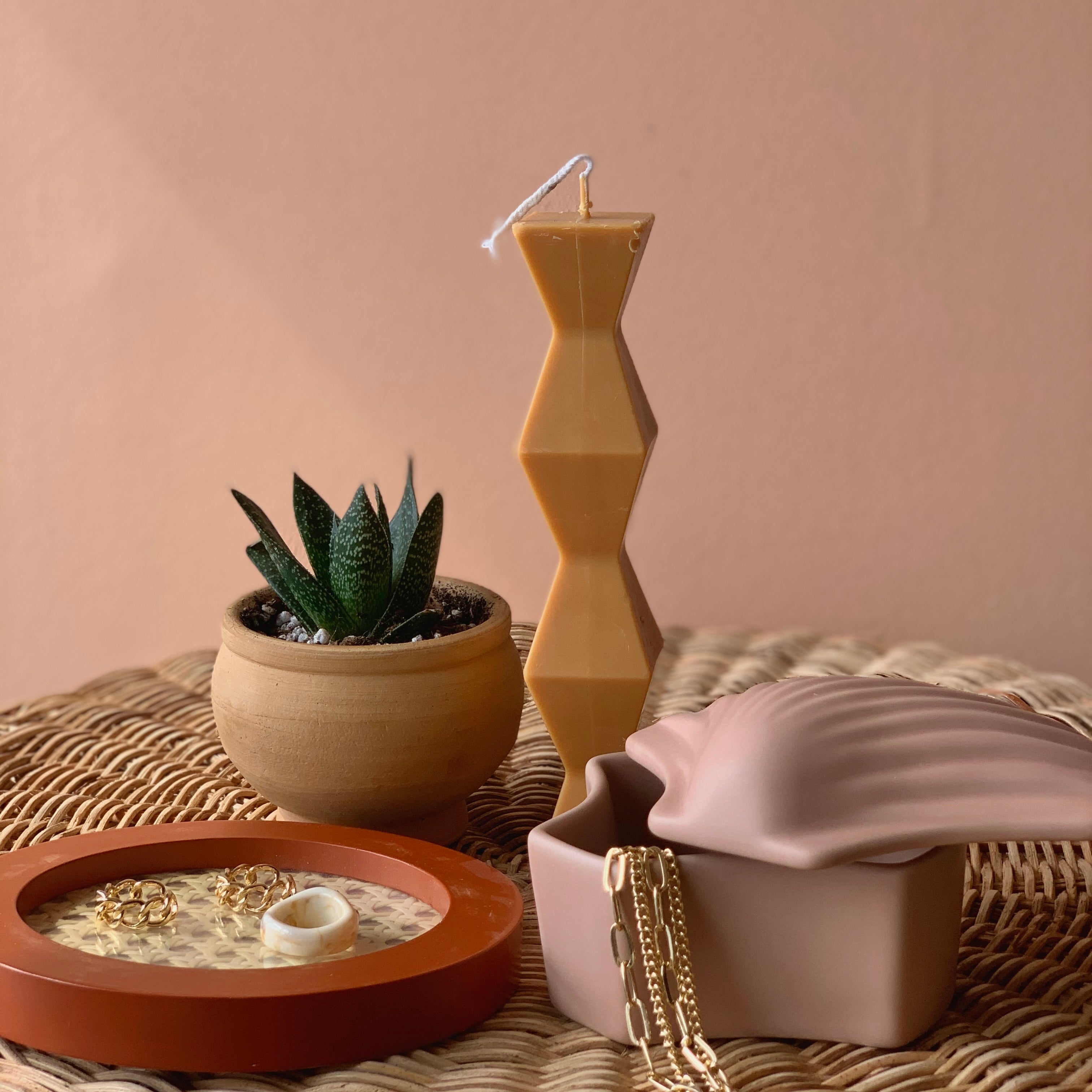 Angular Candle Stick – DEAR NIN